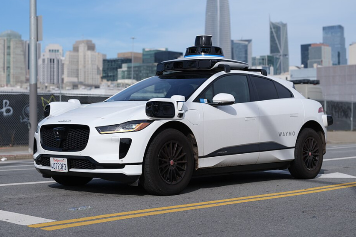 Waymo Bringing Robotaxis To Las Vegas Next Summer