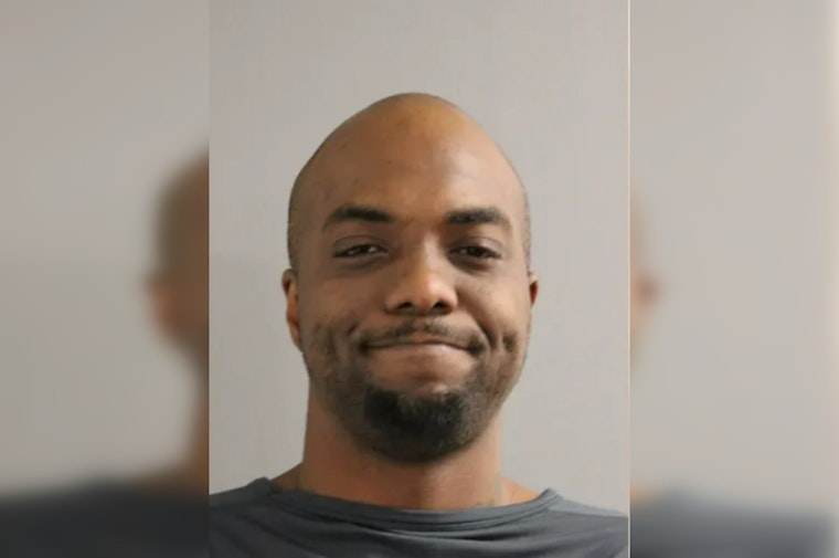 West Garfield Park Slaying: Chicago Cops Nab 33-Year-Old Felon