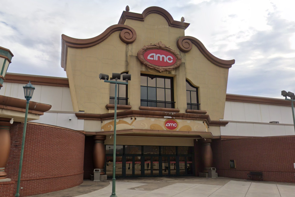 AMC Waterfront 22 in West Homestead Welcomes Moviegoers with Major