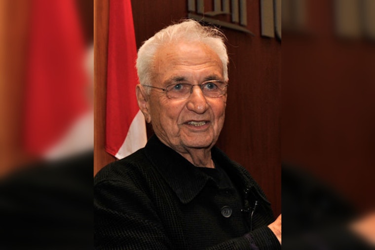 Architectural Genius Frank Gehry Passes Away at 96, Leaves Legacy of