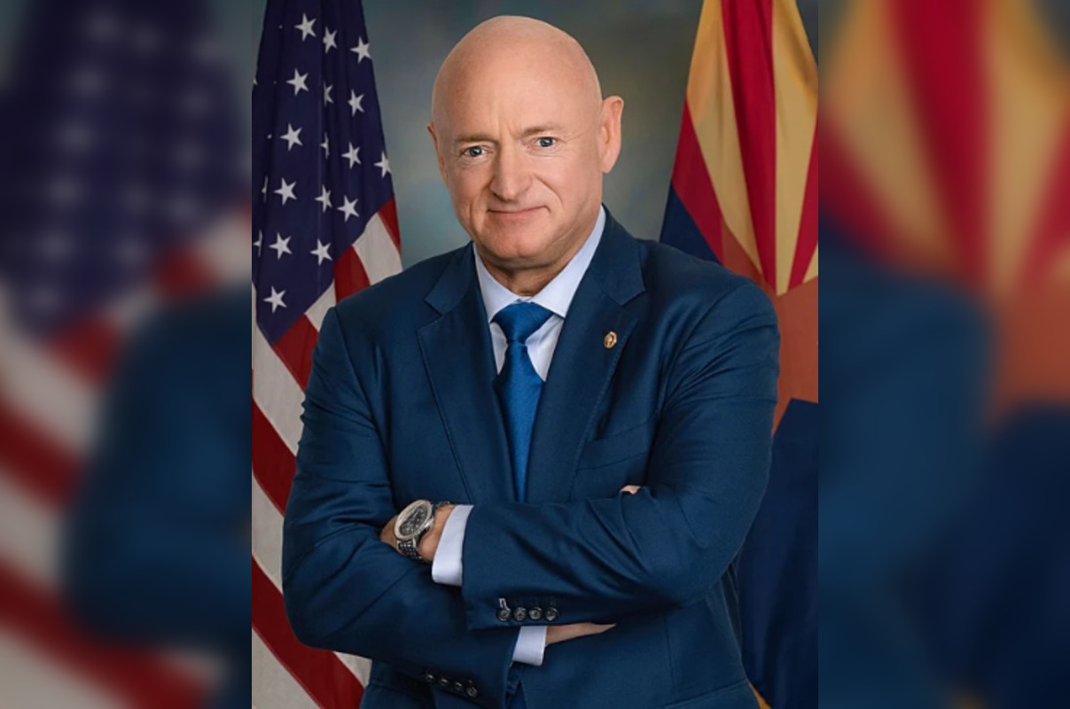 Arizona Senator Mark Kelly Defies Trump & Pentagon Probe, Vows to