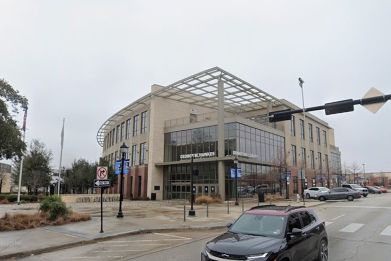 Arlington Library Hosts Kid-Friendly 'Countdown to Noon' Bash for New