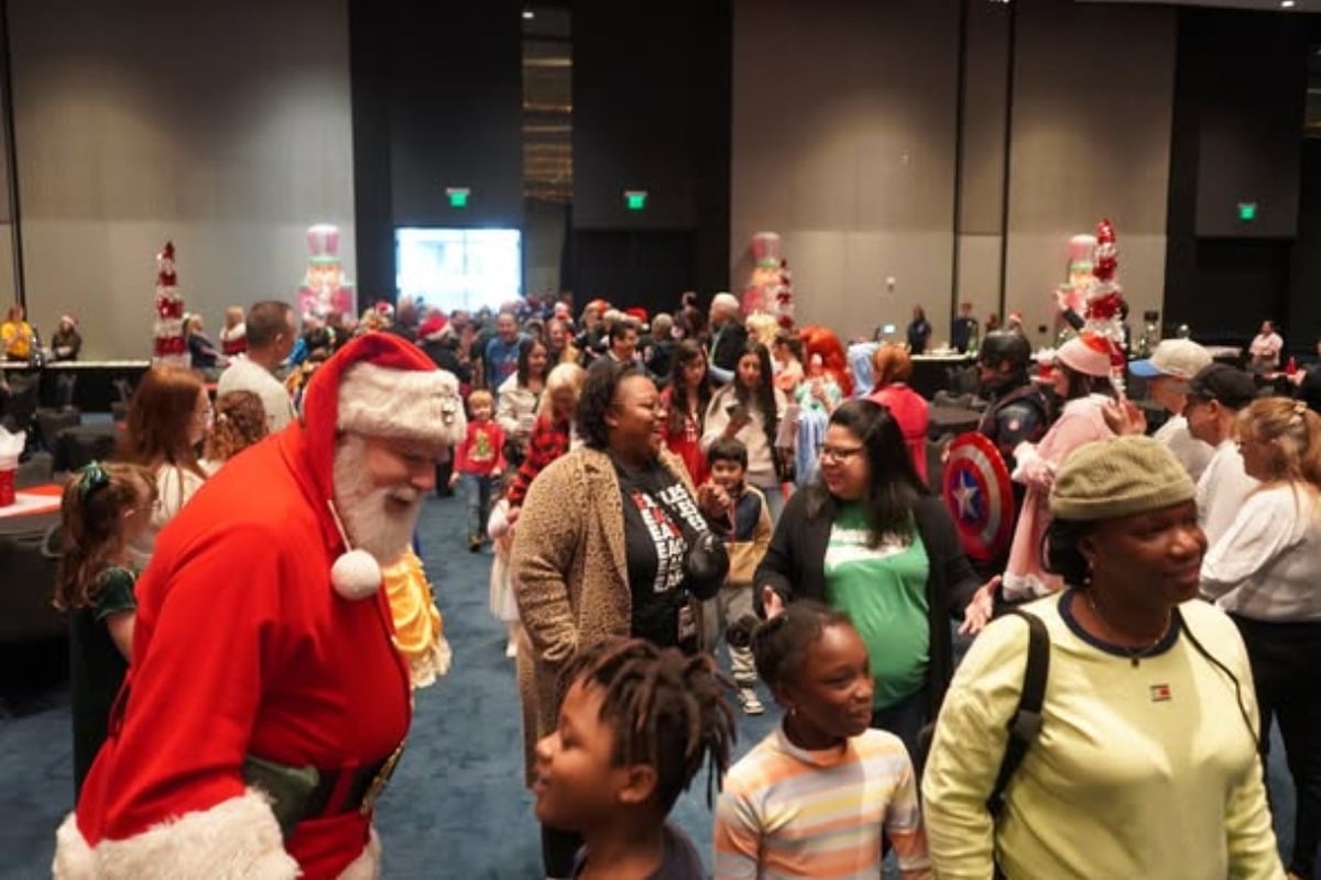 Arlington Police Department Celebrates 40 Years of Santa Cops,
