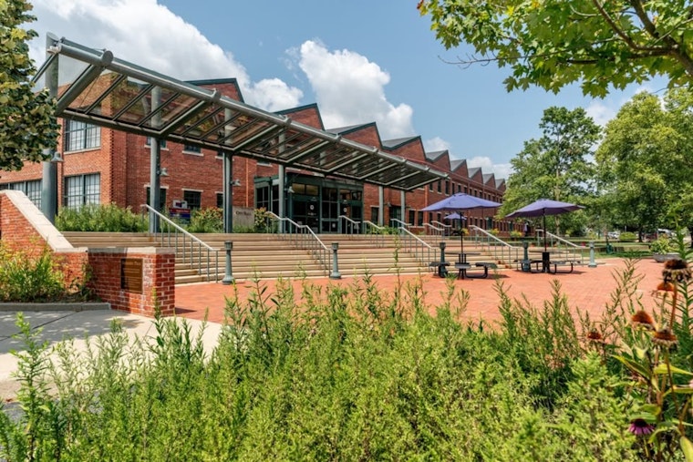 Bloomington Seeks Community Members for Social Services Committee to