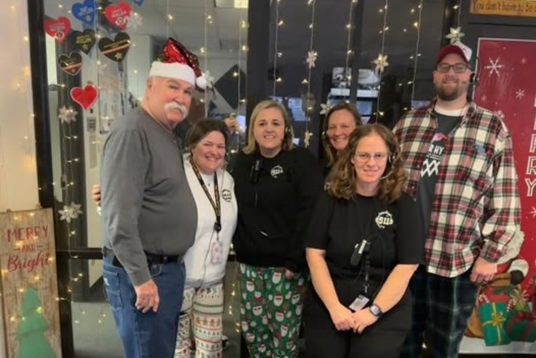 Butler County Sheriff Spreads Holiday Cheer, Honors Unsung Dispatcher