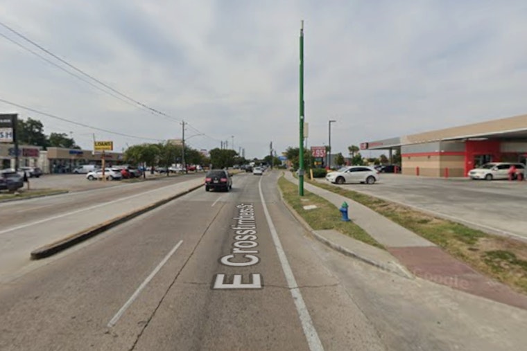 Dramatic High-Speed Chase Through Houston Ends with Robbery Suspect's