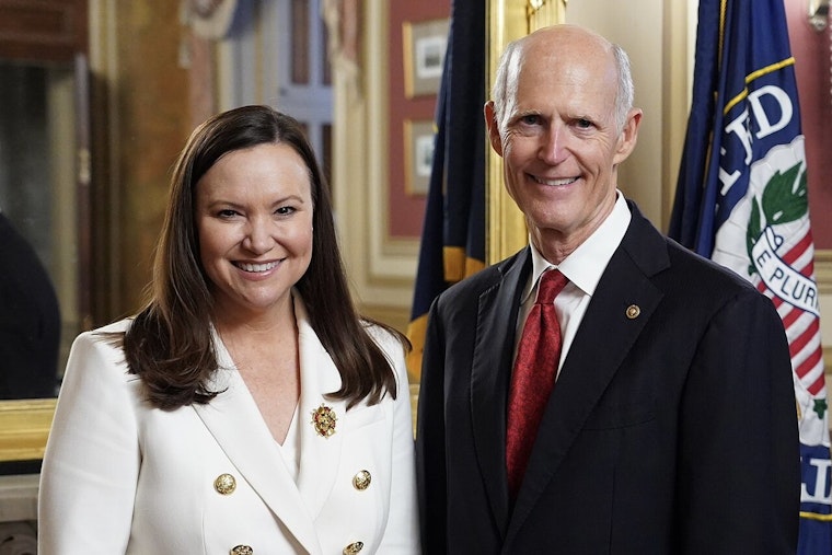 Florida Senators Lead Bipartisan Charge Against Offshore Drilling to