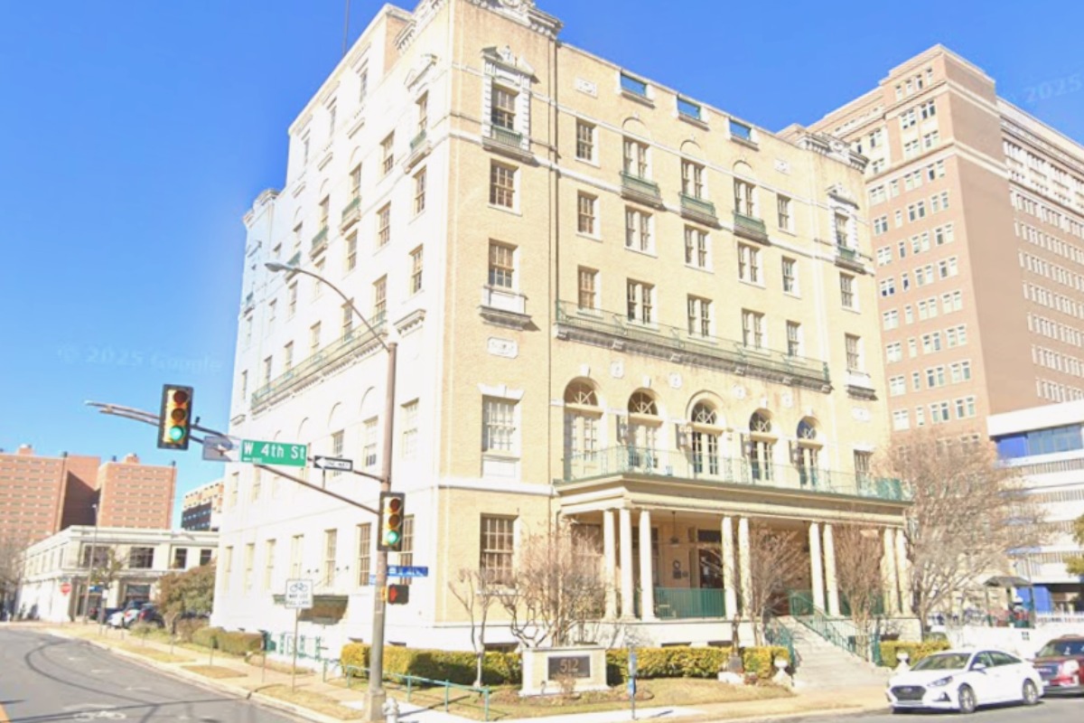 Fort Worth Public Library Launches 'Resolve to Read' Challenge to