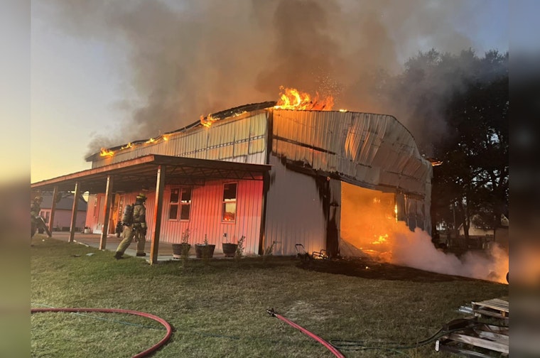 Hernando County Fire Rescue Battles Blaze in Brooksville Barn on