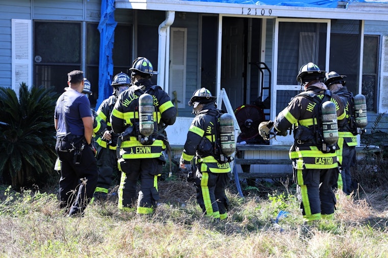 Hillsborough County Fire Rescue Extinguishes Riverview Home Fire With