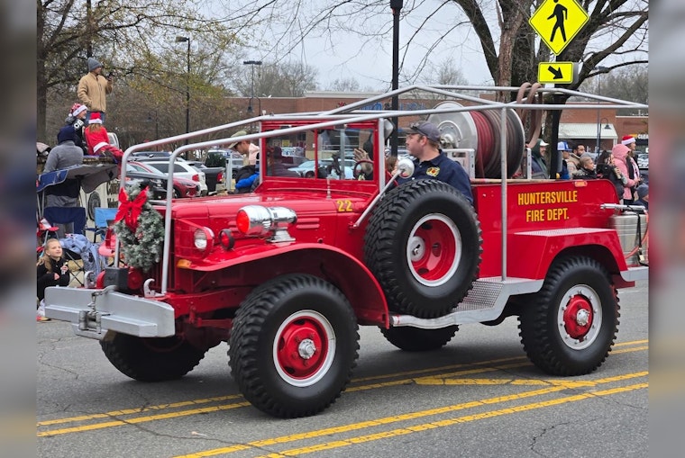 Huntersville Fire Department Honors Tradition with Vintage Firetruck