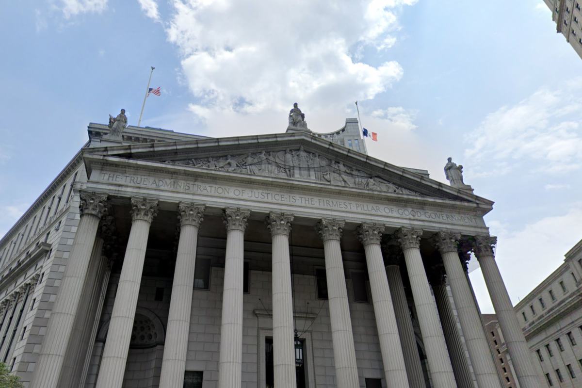 Jury Deadlocked in Trial of Former NY Aides Linda Sun and Chris Hu