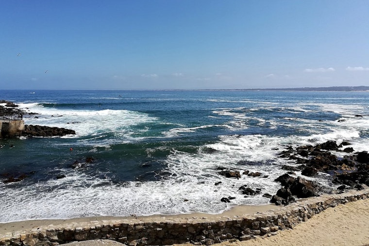 Lovers Point Panic As Swimmer Vanishes After ‘Large Splash’ Off