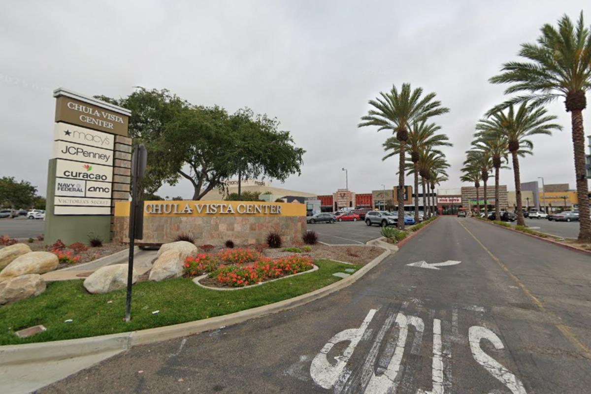 Luna Grill Firing Up New Spot at Chula Vista Center on Broadway