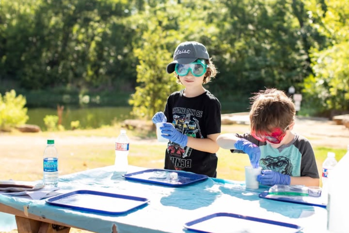 Mansfield's Oliver Nature Park Presents Winter Chemistry Event with