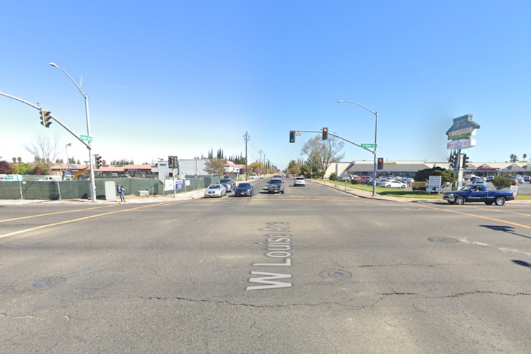 Manteca Police Department Responds to Malfunctioning Traffic Signal at