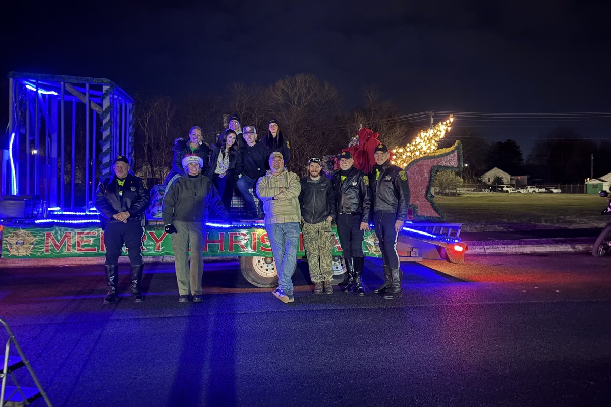 Monroe County Sheriff's Office Spreads Holiday Cheer at Local Parades