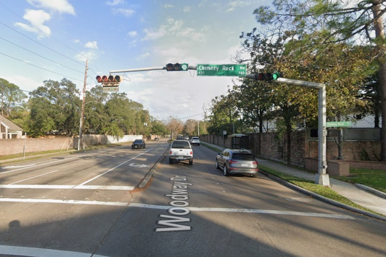 Motorcyclist Fatally Crashes Into Tree in West Houston, Authorities