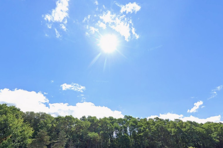 New York City Braces for Unpredictable Weather with Sun, Snow, and