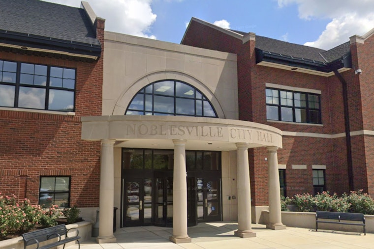 Noblesville Adjusts Trash Pickup Schedule Post-Holidays for Tree