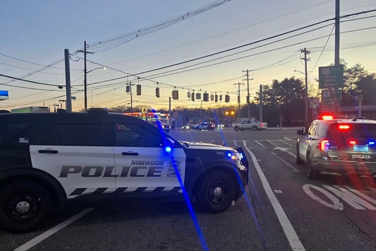 Norwood Commuters Advised to Avoid Dean Street and Route 1