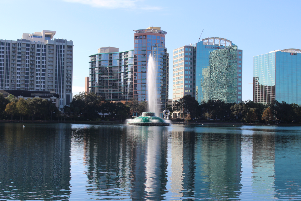 Orlando to Enjoy Mild, Dry Weather Over Holidays, Maritime Caution