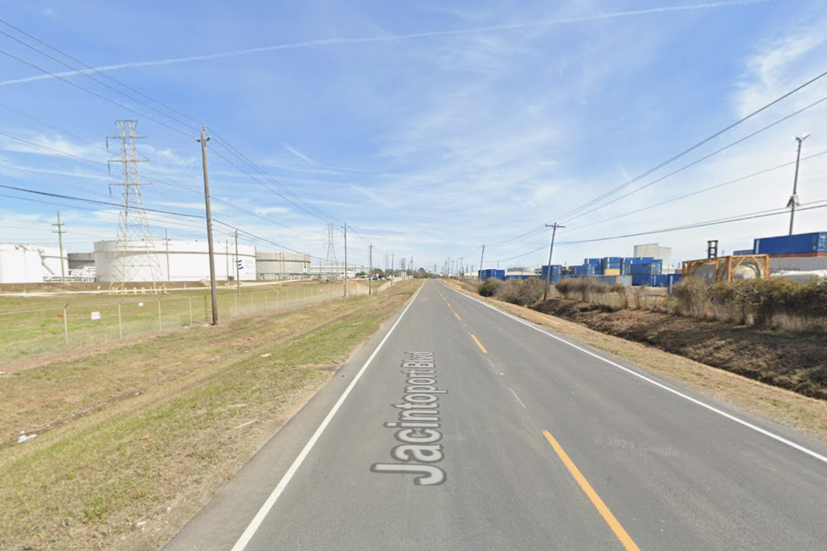 Overnight Plant Leak in Channelview Sends 2 to Hospital