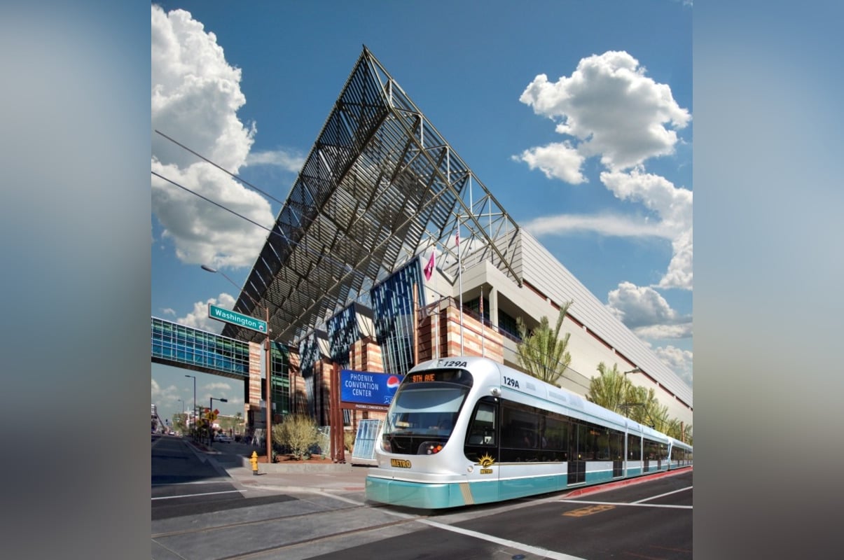 Phoenix Cosplayers Elevate Their Craft with "KPop Demon Hunters" Craze