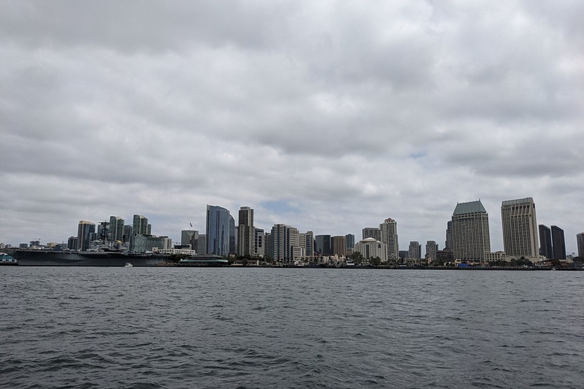 San Diego Braces for Strong Santa Ana Winds and Warm Weather as New