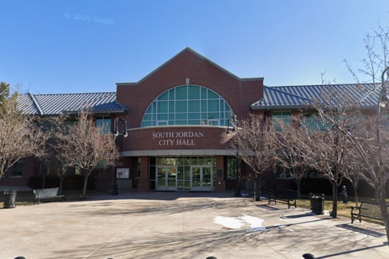 South Jordan Offers Convenient Christmas Tree Disposal Options for