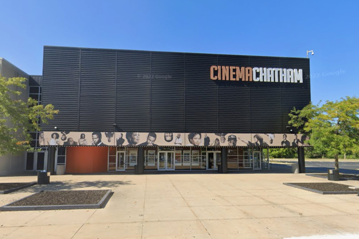 Cinema Chatham Building Up For Auction In Chatham Chicago