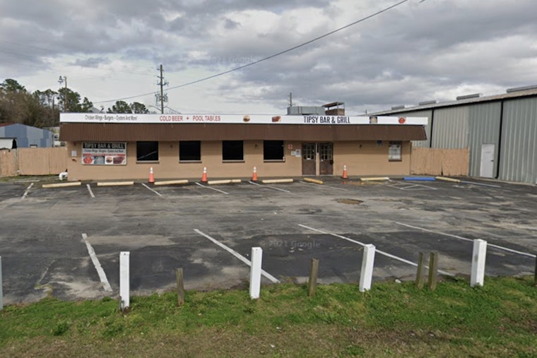 Three Injured in Late-Night Shooting at Jacksonville Tipsy Bar and