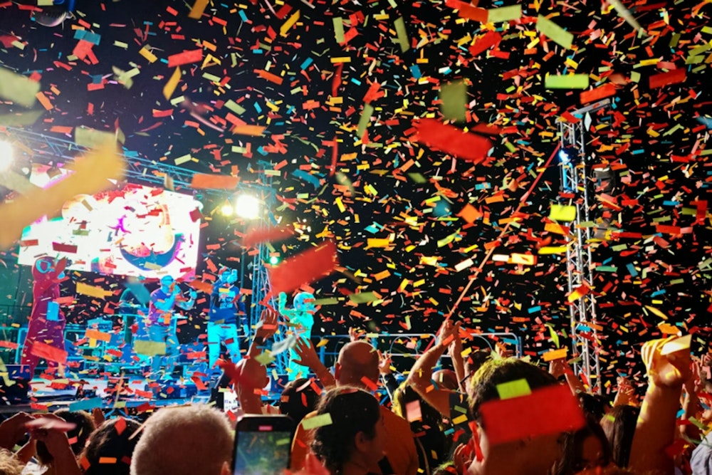 Times Square to Set Record with Massive Confetti Release as America’s