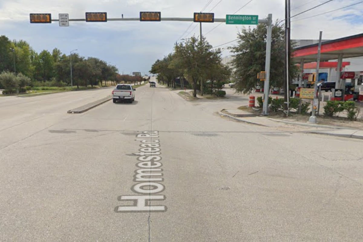 Uber Driver Ambushed After Pit Stop Behind Northeast Houston Dumpster