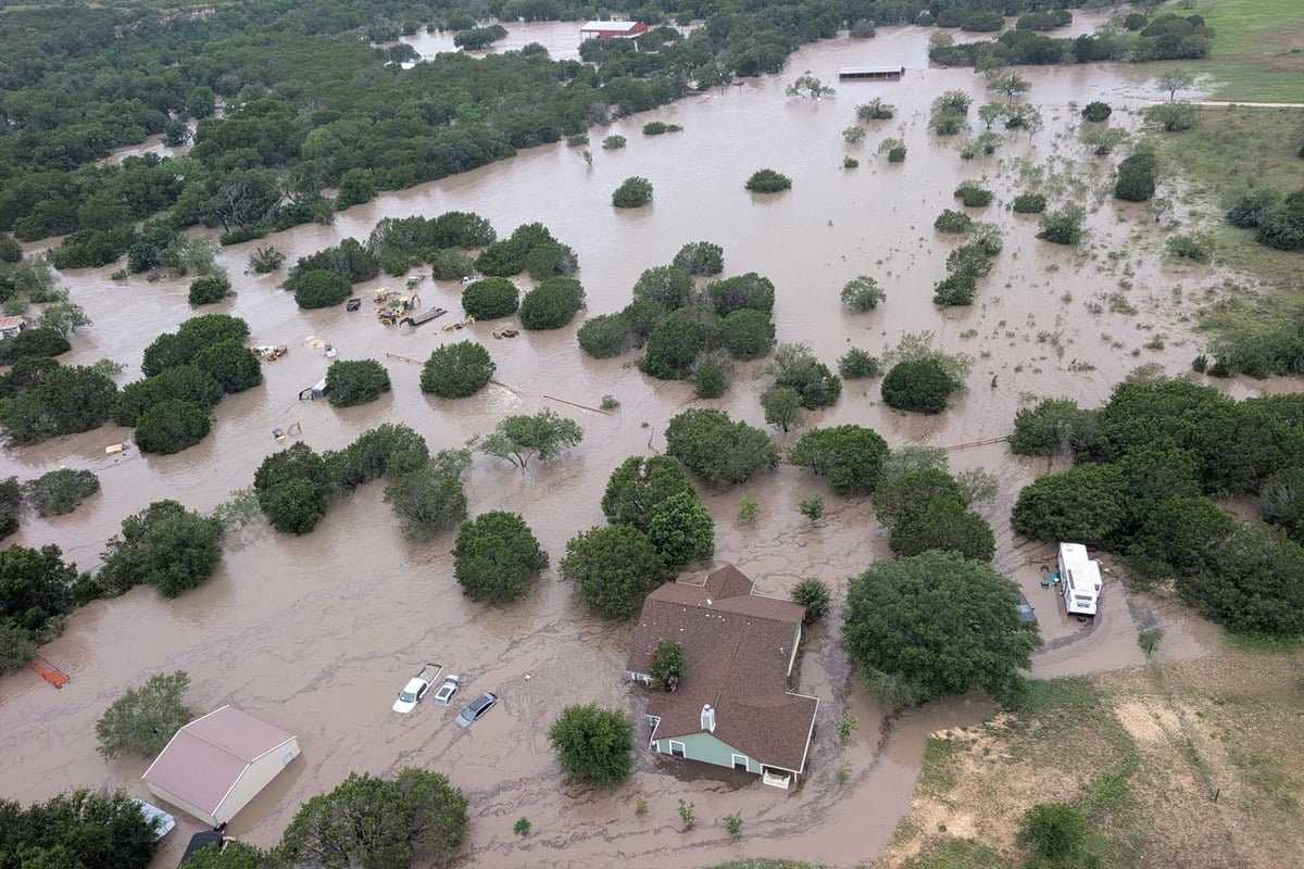 Unclaimed Vehicles from Independence Day Floods Remain in Travis