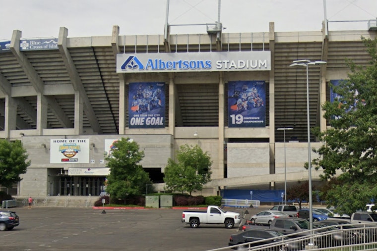 UNLV Aims to Break Losing Streak Against Boise State in Pivotal