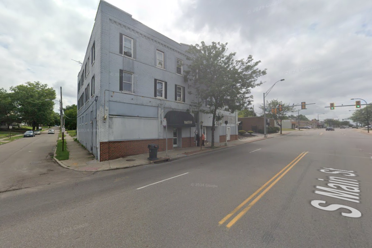 60 Residents Displaced as Century-Old Akron Apartment Building