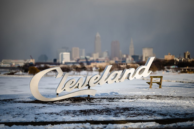 Cleveland Braces for Icy Roads and Foggy Commute, Winter Weather