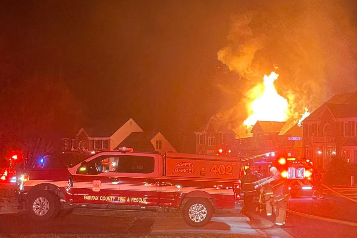 Fairfax County Firefighters Battle Intense Early Morning Blaze in