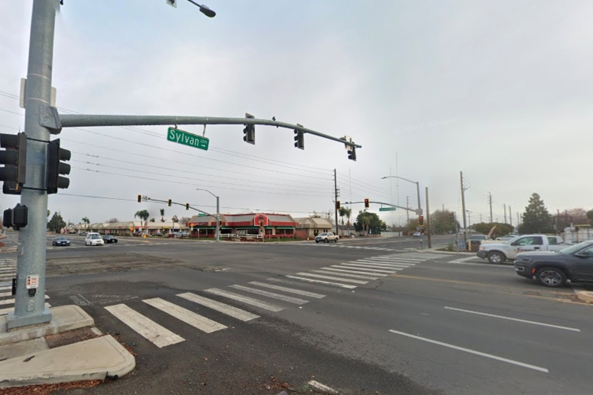 Fatal Motorcycle Crash in Modesto Police Investigate Sylvan Avenue