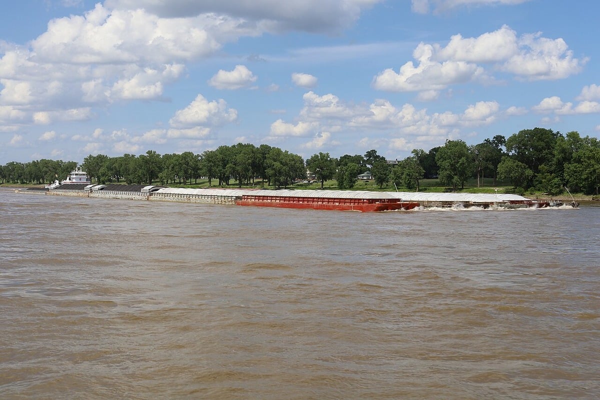 Memphis Flood Advisory Extended as Mississippi River Levels Remain