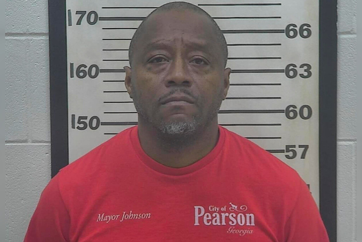 Pearson, Georgia Mayor Arrested on Charges Including Theft and Bribery