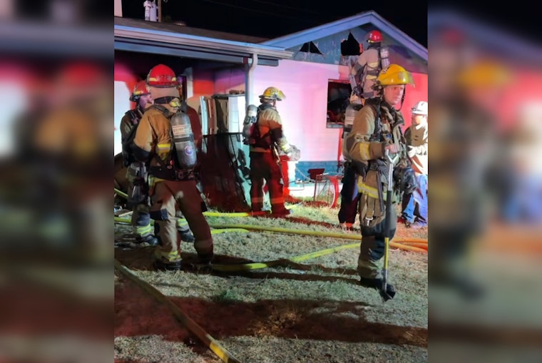 Phoenix Firefighters Heroically Rescue Woman from Blazing Home Near