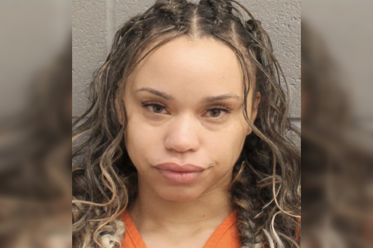 Taylor Neveaux Charged With DWI After Failing Sobriety Test in Harris