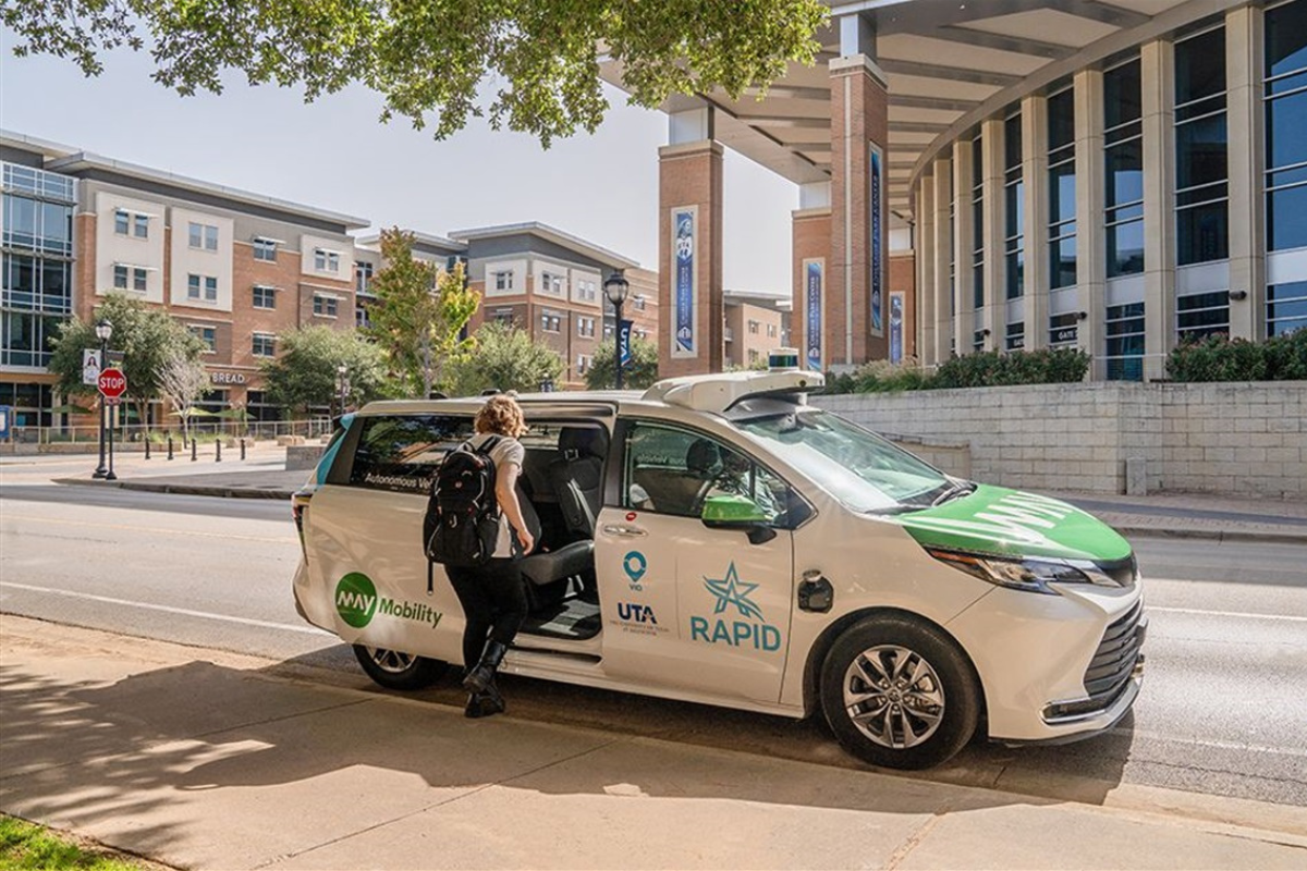 Arlington's RAPID Autonomous Transport Hits 100,000 Rides, Bolstering