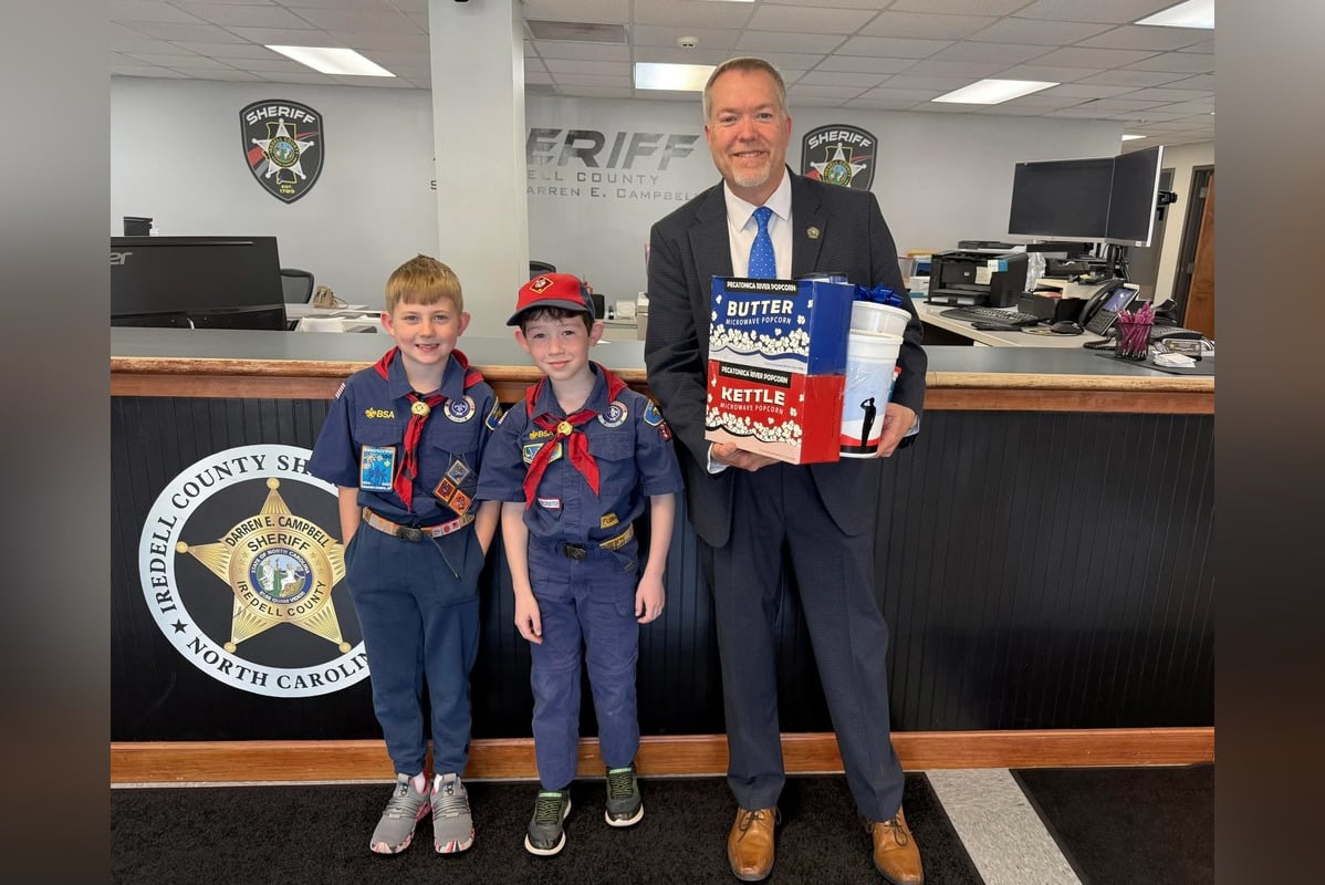 Boy Scout Troop 337 Brightens Day for Local Law Enforcement with