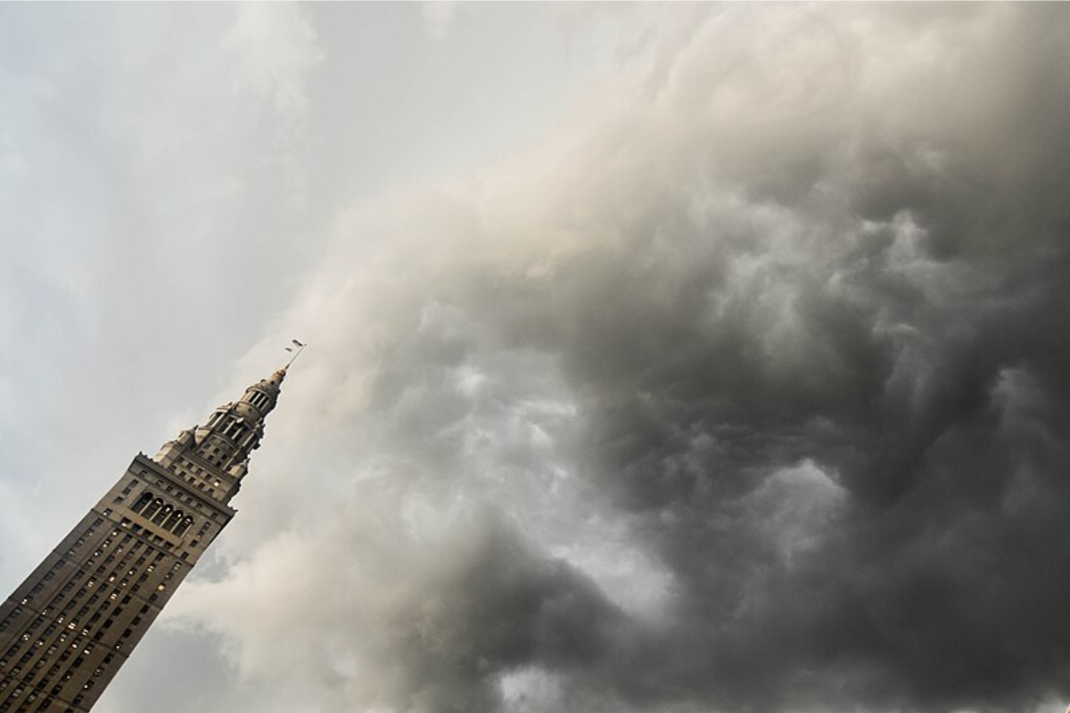 Cleveland Braces for Dramatic Spring Weather: 70-Degree Spike, Severe