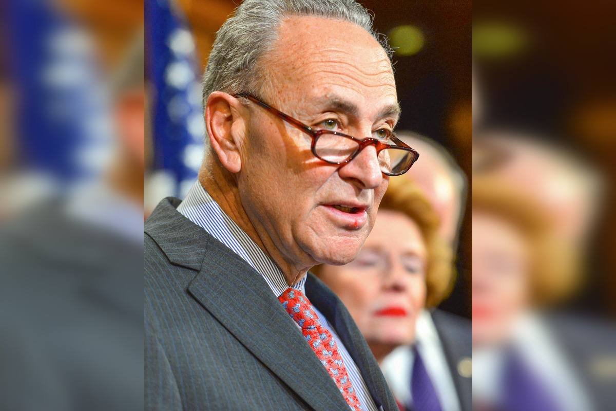 Democrats Clash Over GOP Funding Bill as Schumer Supports Advancement