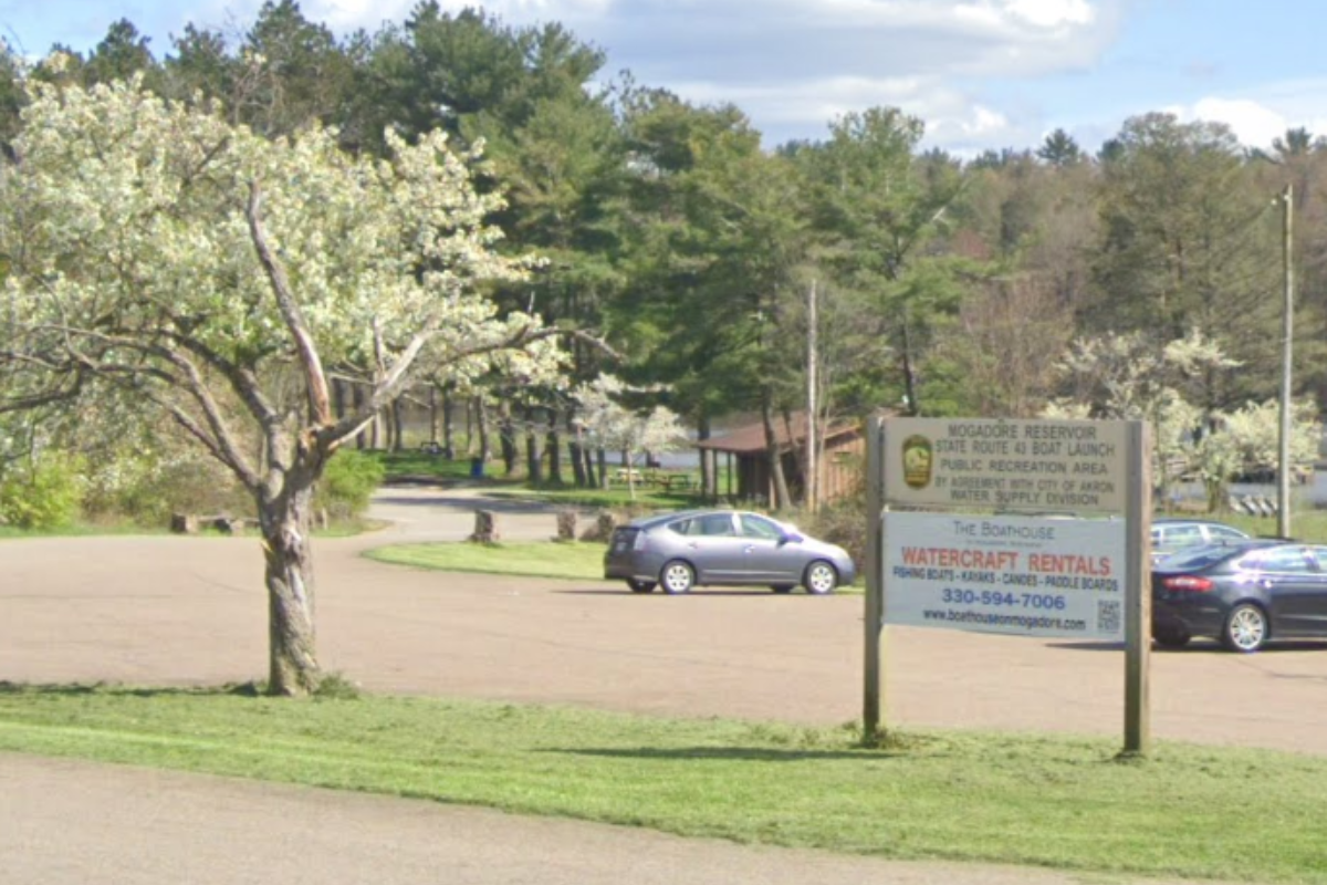 Helicopter Crash in Portage County's Mogadore Reservoir Triggers Major