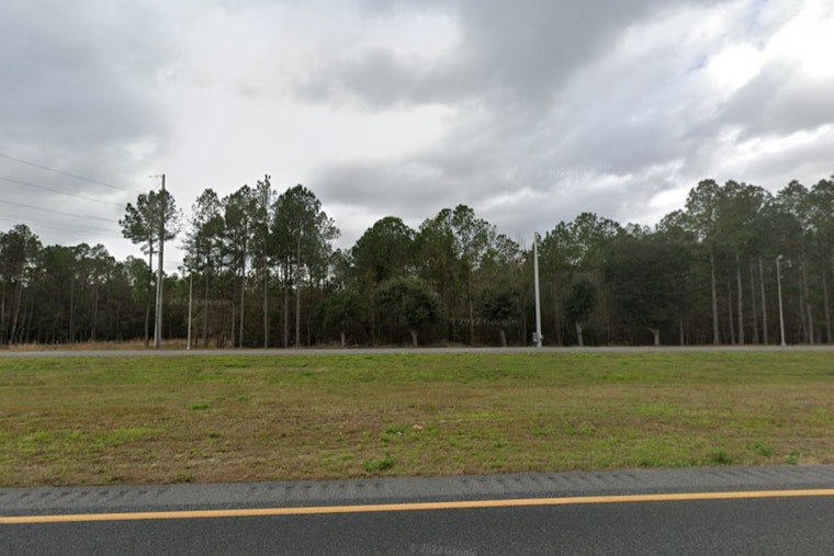 Jacksonville Braces for Mix of Thunderstorms and Showers With Rip